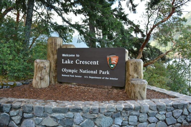 Sandblasted Redwood Signs – An Artistically Rustic Look | Visigraph