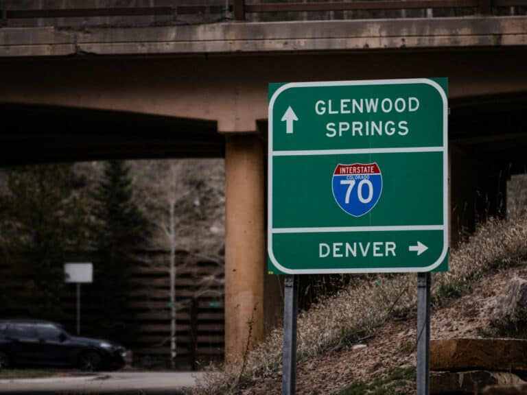 Interstate Guide Signs Help Drivers Navigate Across the USA | Visigraph